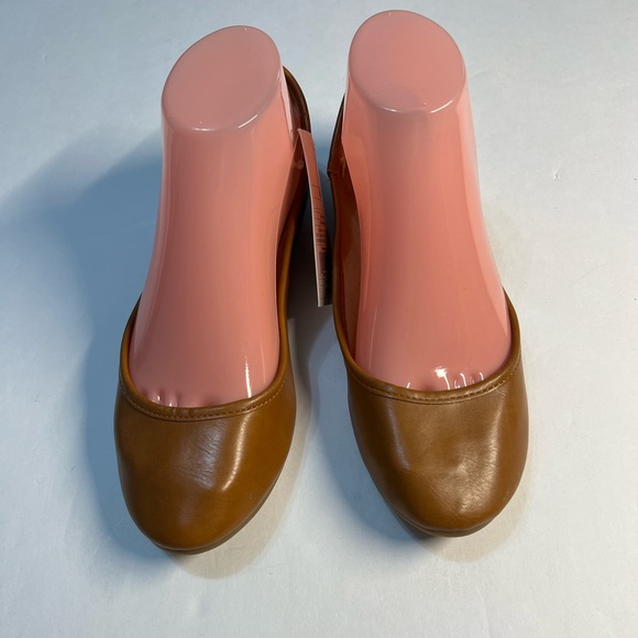 Universal Thread | Shoes | Universal Thread Flats Multiple Sizes Color ...